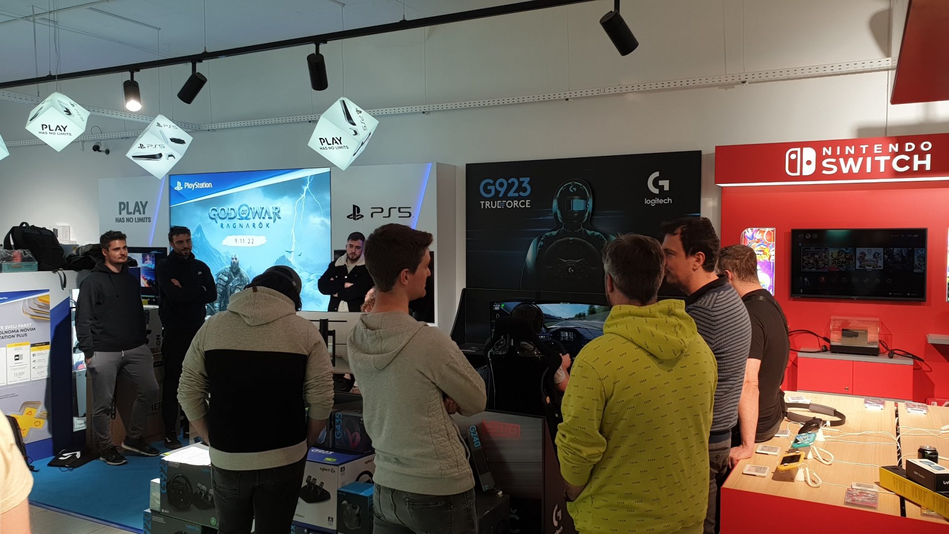 Prvi gaming POP-UP Mimovrste turnir je za nami in dobili smo tudi prve ...