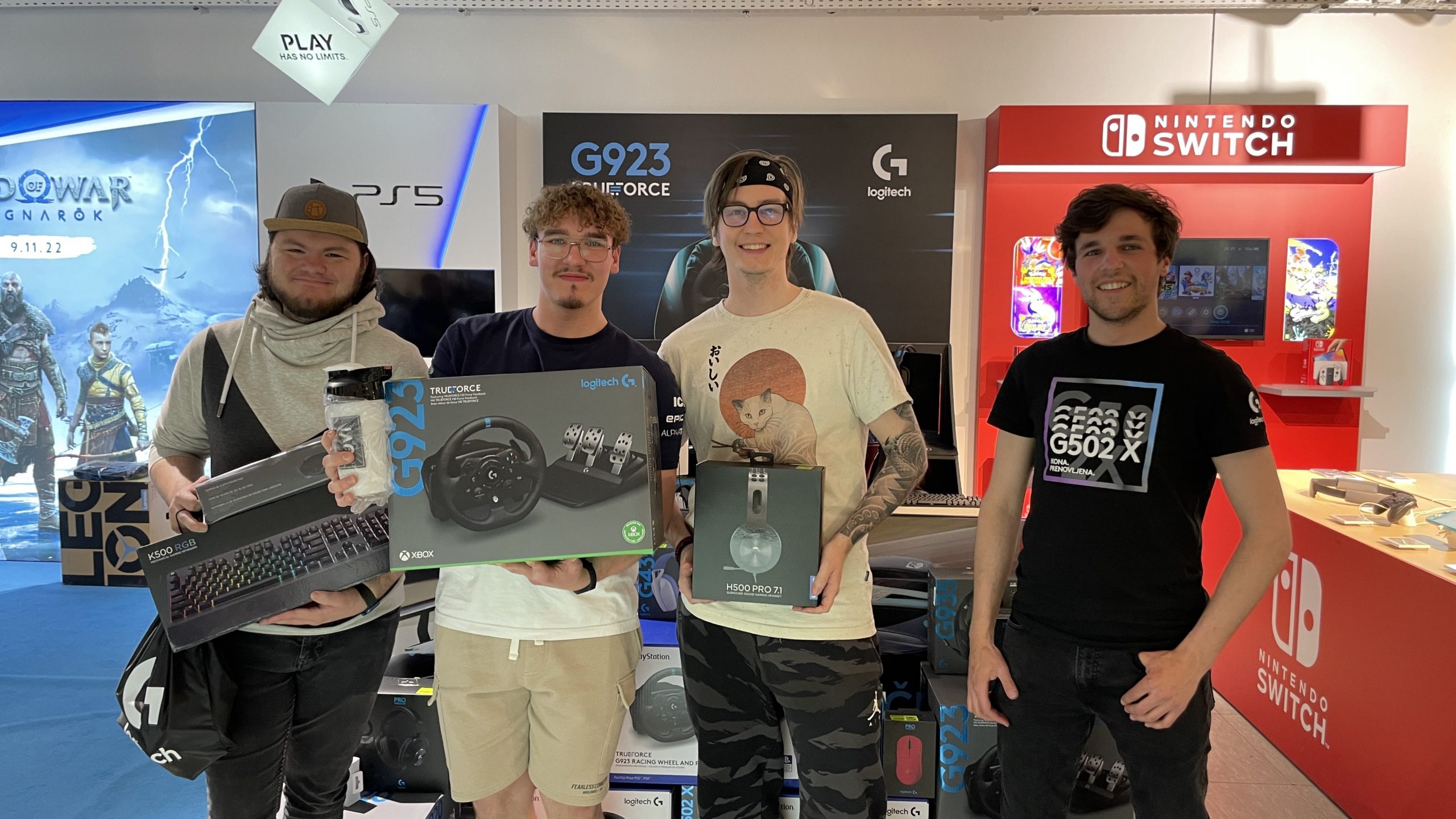 Prvi gaming POP-UP Mimovrste turnir je za nami in dobili smo tudi prve ...